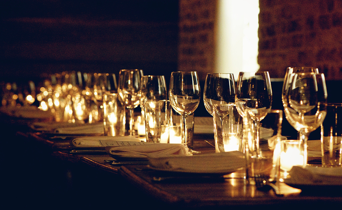 10 idées de spectacles et animations pour un dîner spectacle