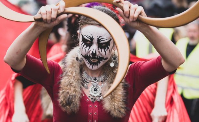 Maleficia déambulation spéciale halloween - Spectacle de rue ...